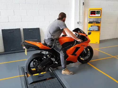 MOT Bays DVSA Approved Class 1,2,4 & 7 MOT Equipment